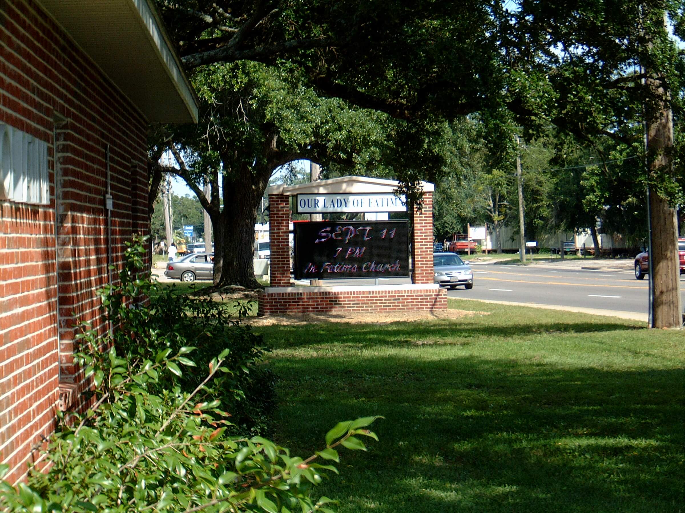 Church LED Sign Daytime - AdChoice LED Signs